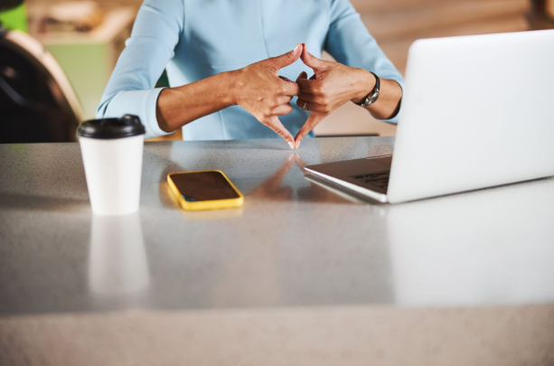 Telephone Communication for Deaf People