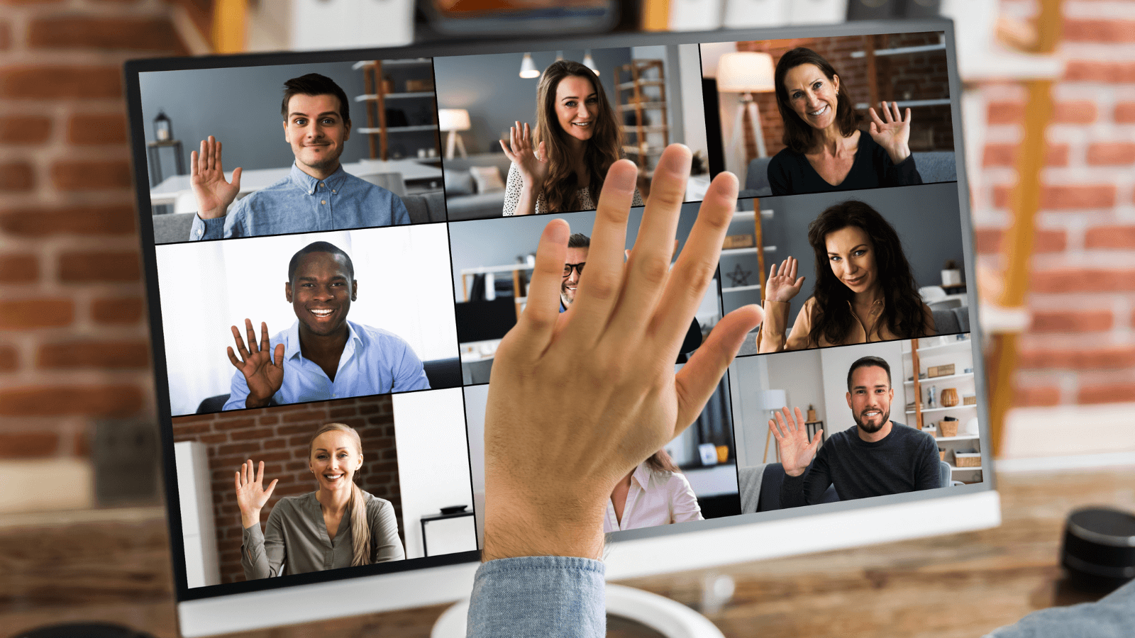 What Is a Live Webinar? Your Guide to Successful Webinars | Demio Blog