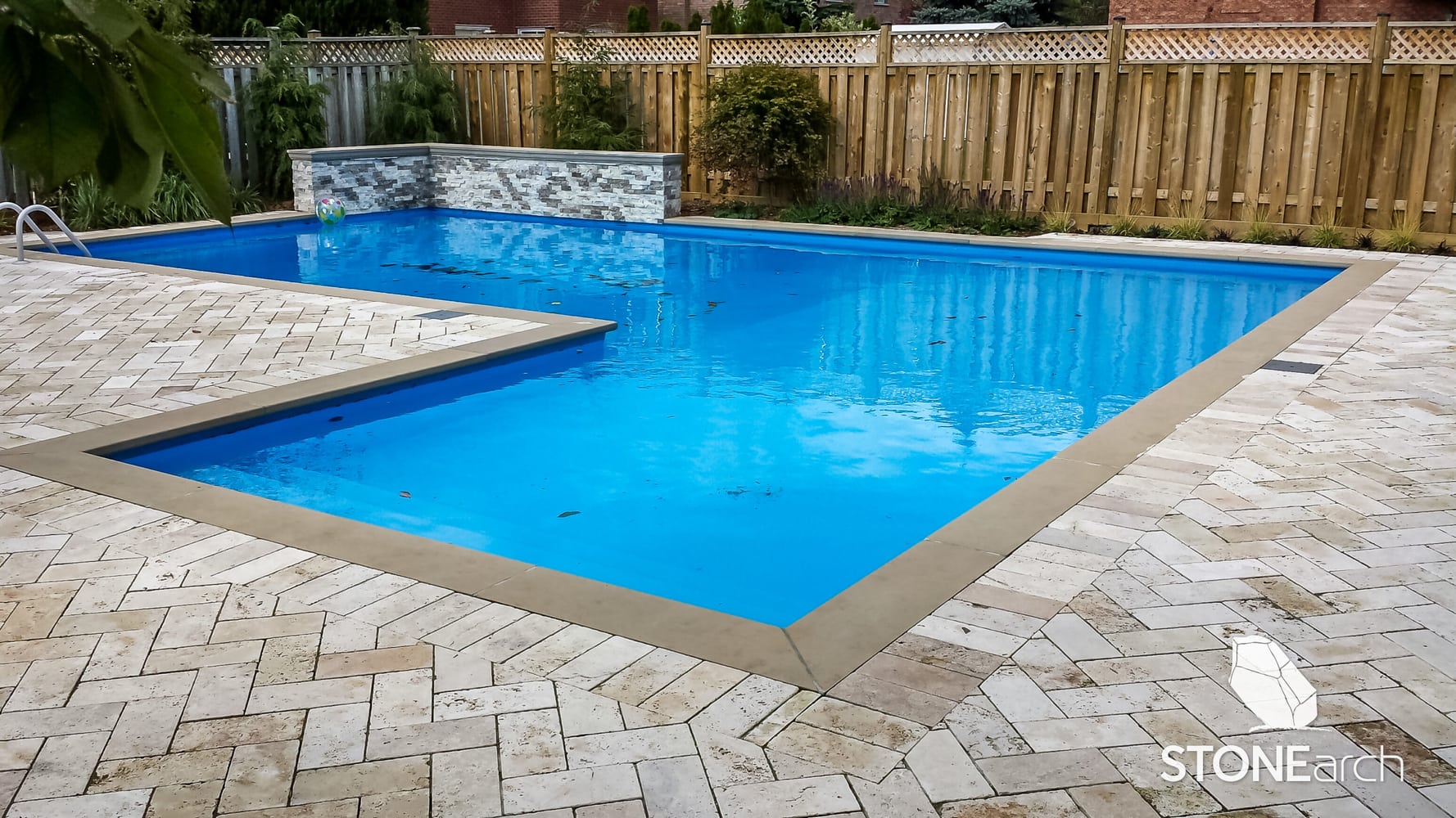 Ivory Mix Travertine - STONEarch