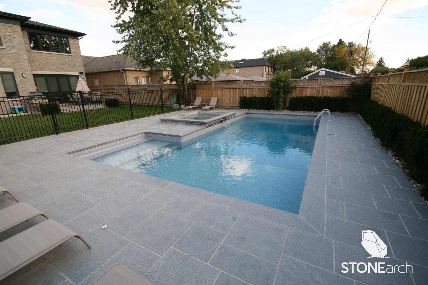 Gray Granite - STONEarch