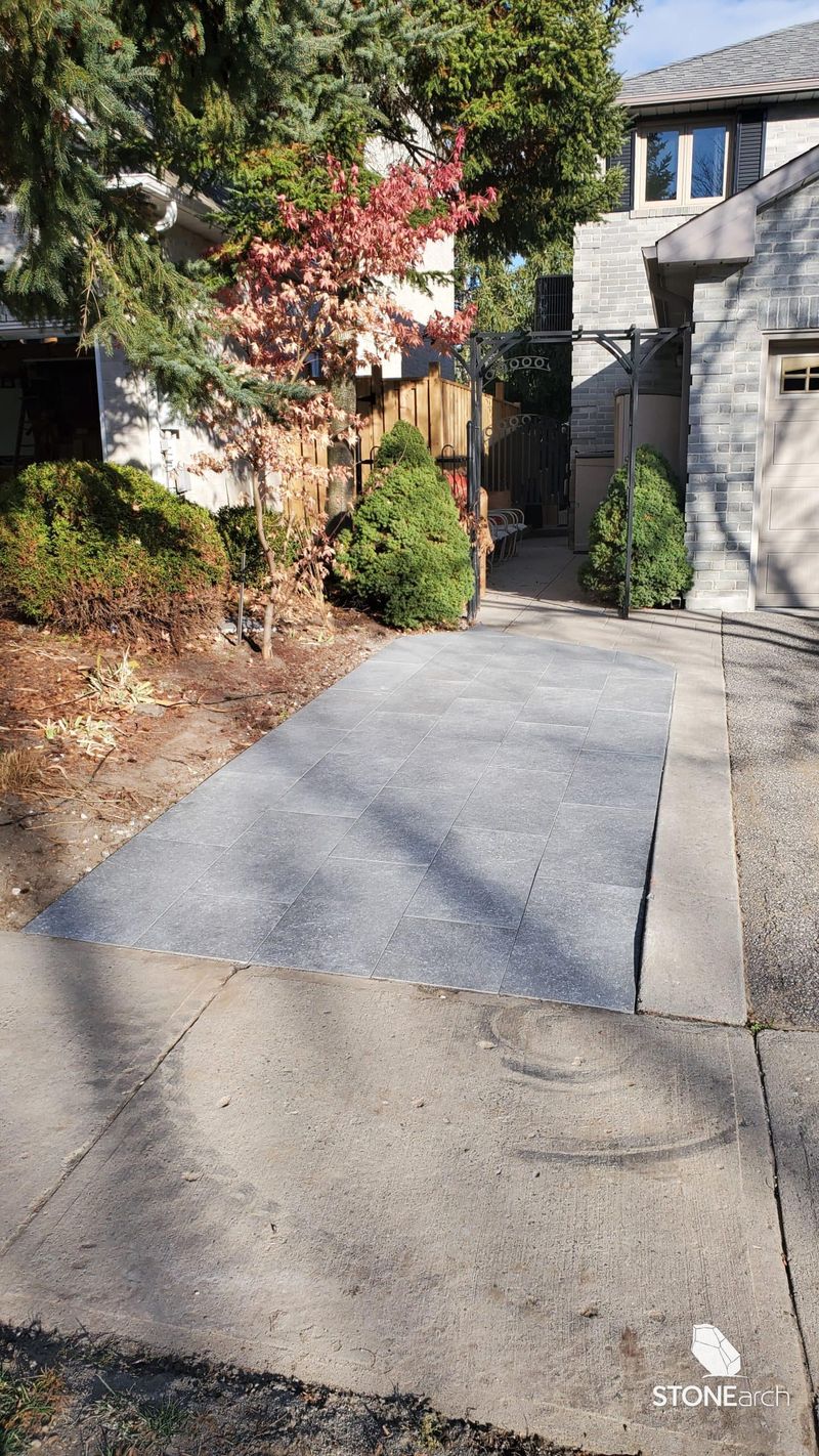 Porcea Silver - STONEarch