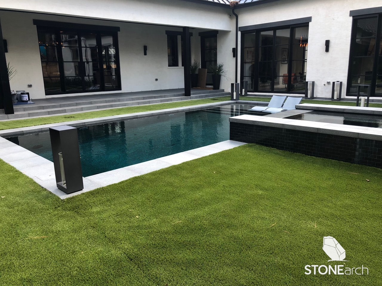 Porcea Black Opal - STONEarch