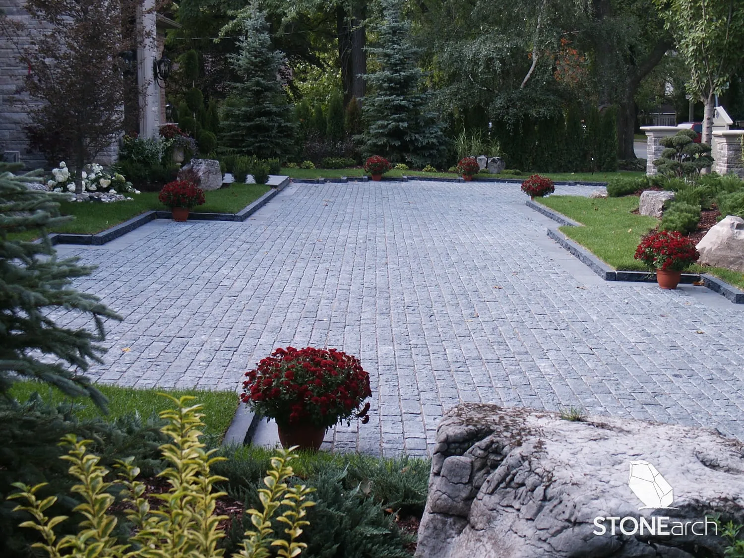 Budget-Friendly Natural Stones For Landscape