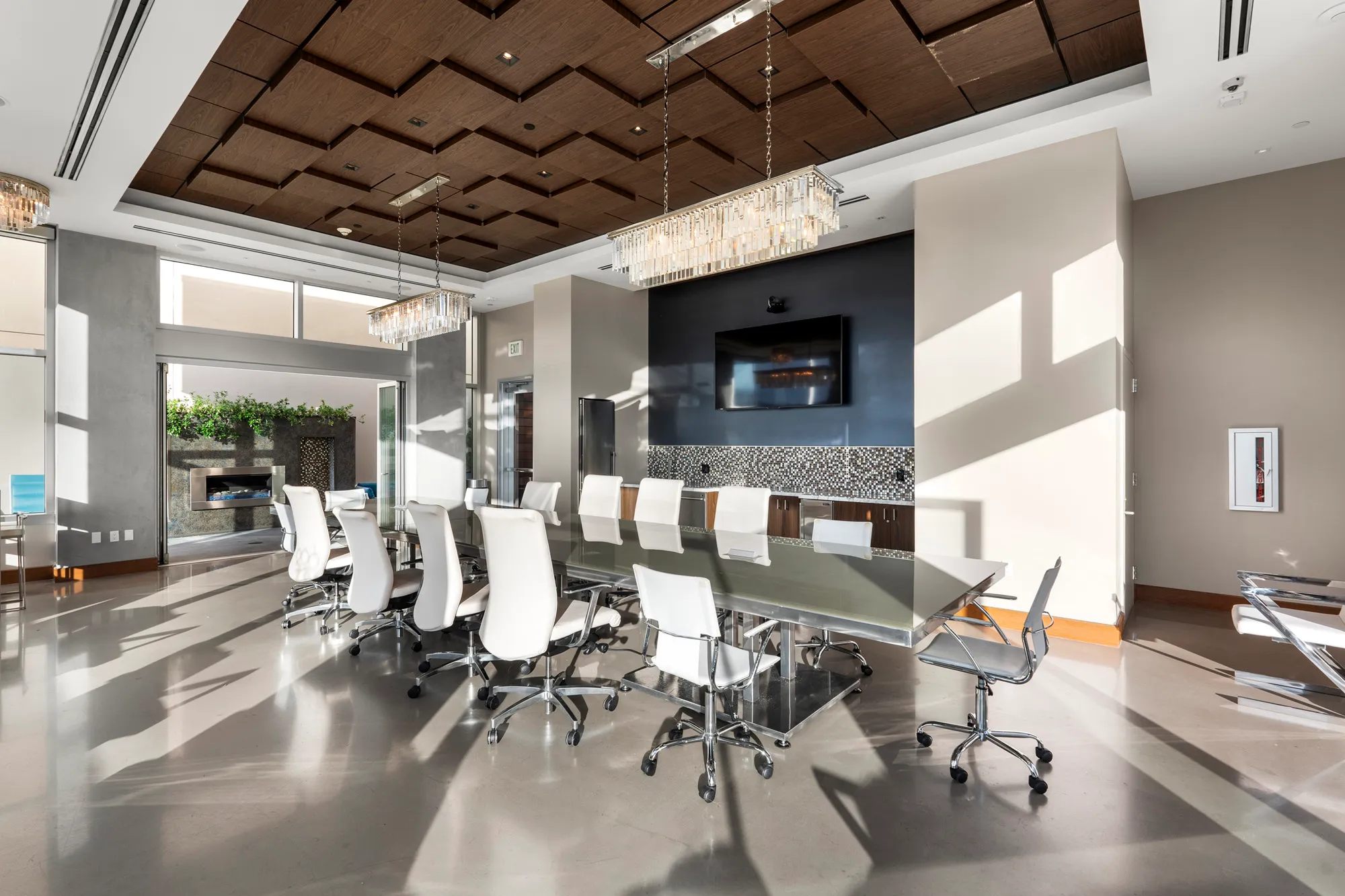 Amenities | 1600 VINE