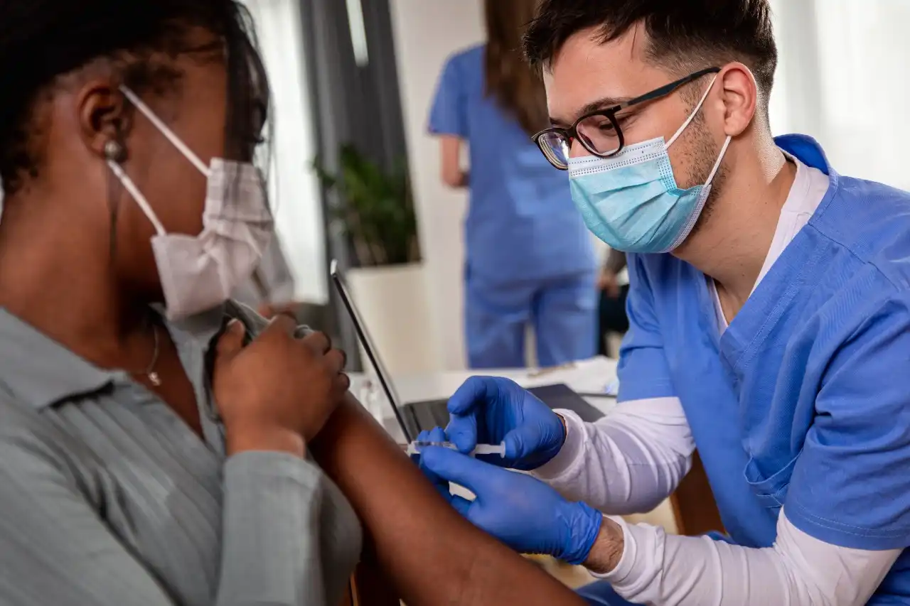 U.S. Nurses Facts: Comparing The Number of Female to Male Nurses