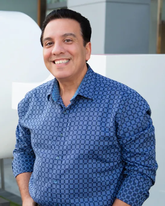 Reproductive Fertility Center - Los Angeles IVF | Dr. Peyman Saadat