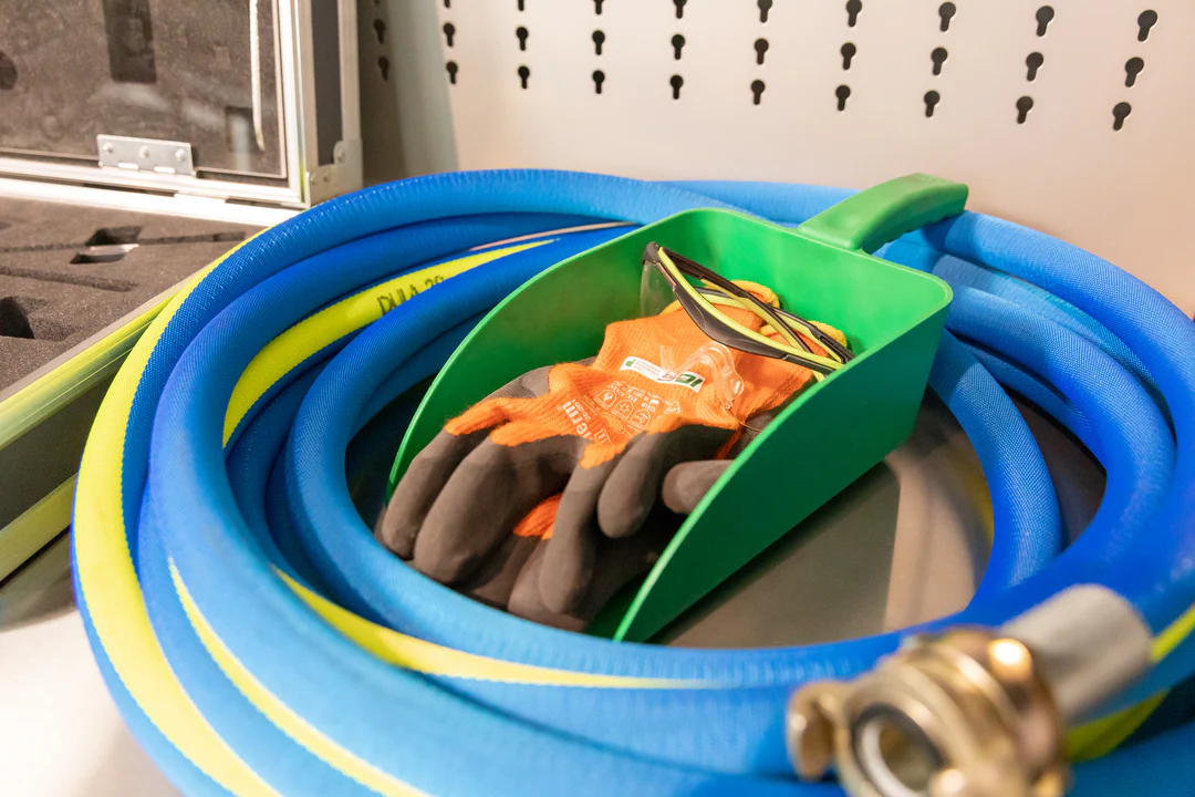 Dryce Automotive Dry Ice Cleaning