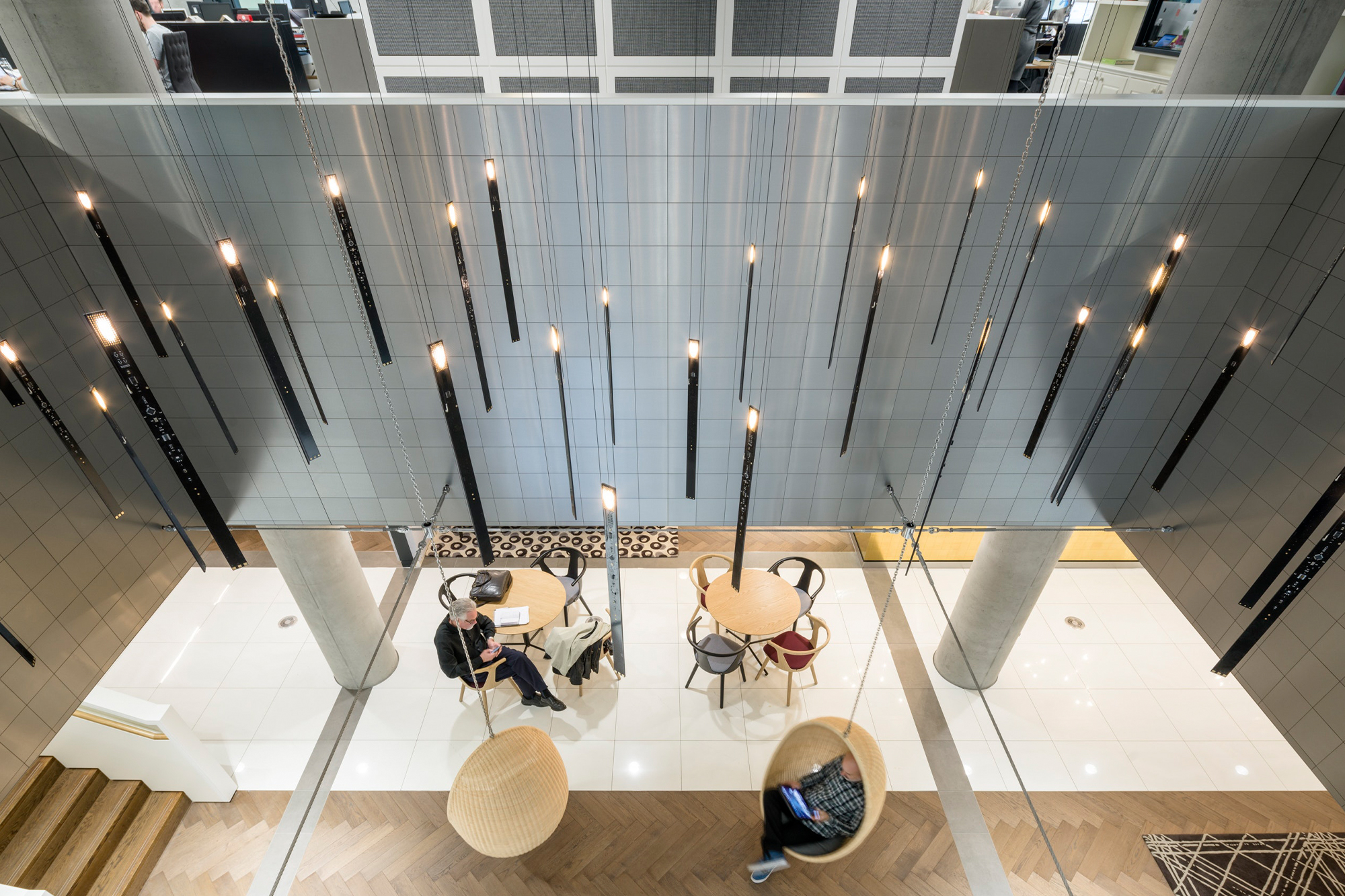 LXA - Saatchi & Saatchi Offices