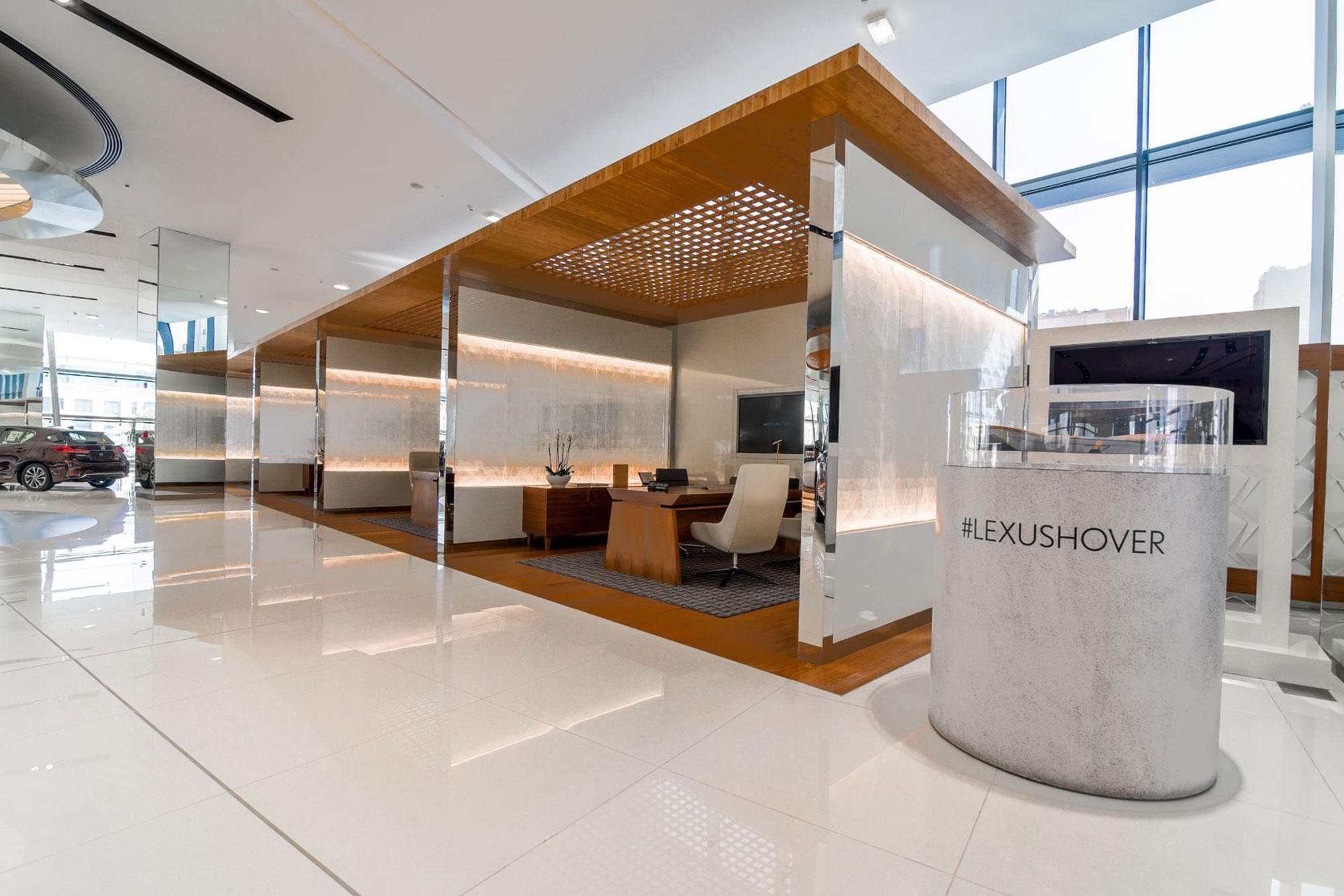 LXA - Lexus Showroom