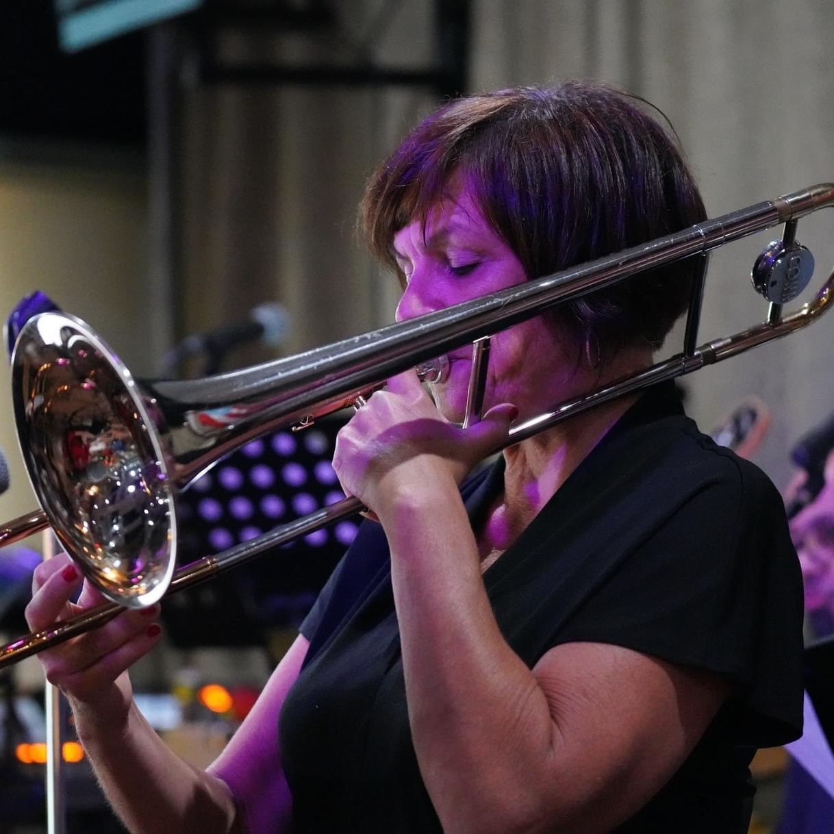 Muziekdocent May Peters – Kies Je Instrument