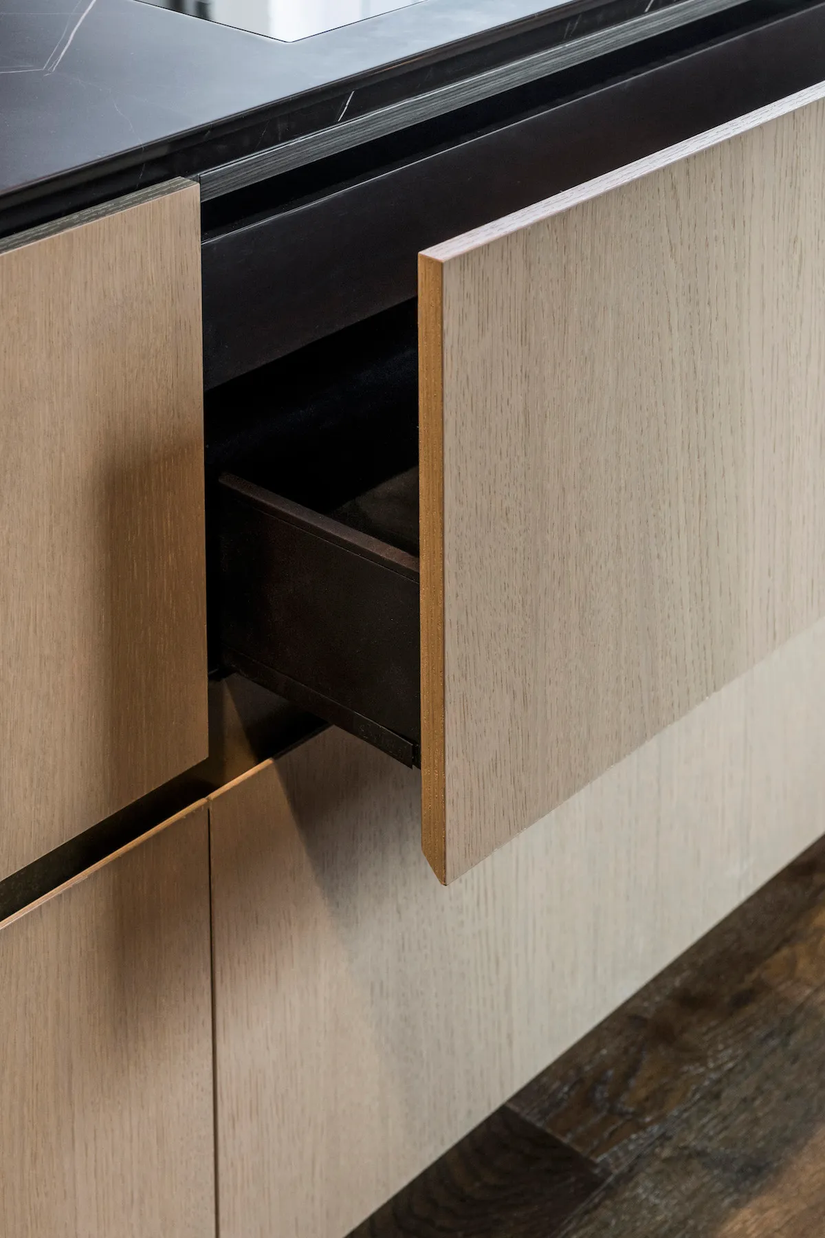 Applications | Designer Walls and Floors | VidaSpace