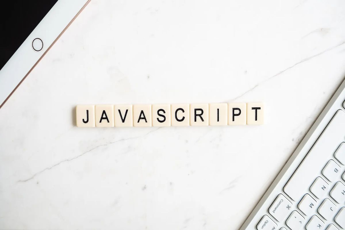 Trends Shaping the Future of JavaScript Development in 2024