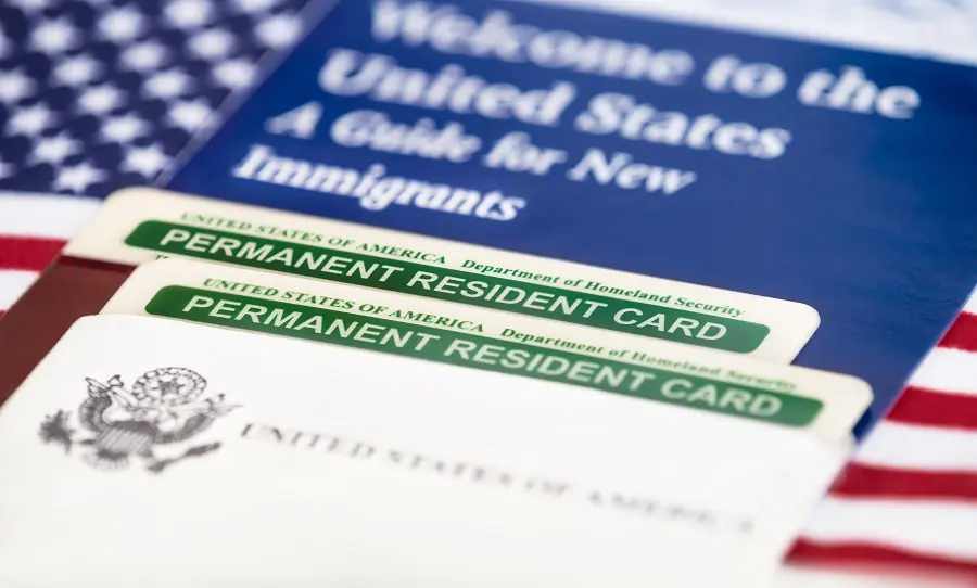Conditional Green Card vs Permanent Green Card: What is the Difference?