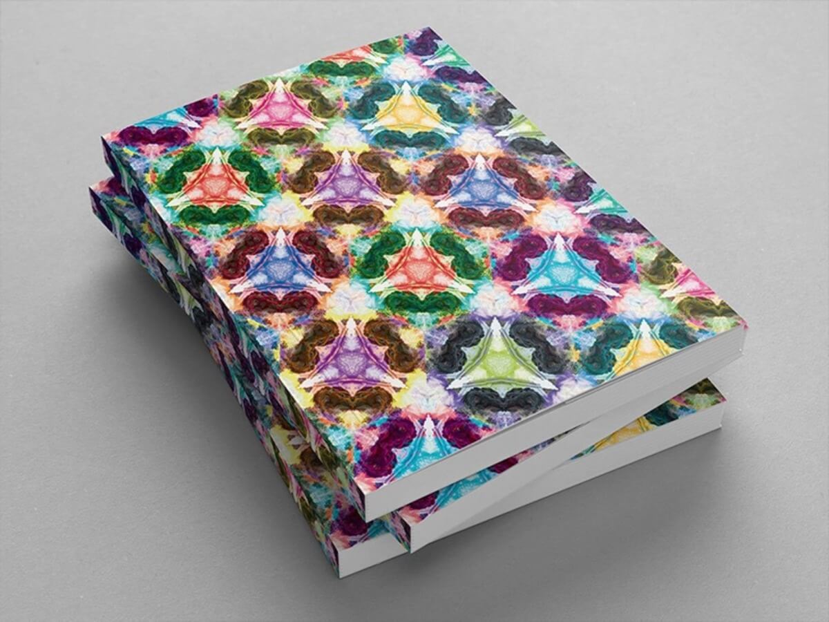 13 Best Yearbook Cover Design Ideas