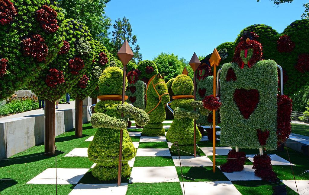 ALICE AU PAYS DES MERVEILLES AUX JARDINS BOTANIQUES D’ATLANTA