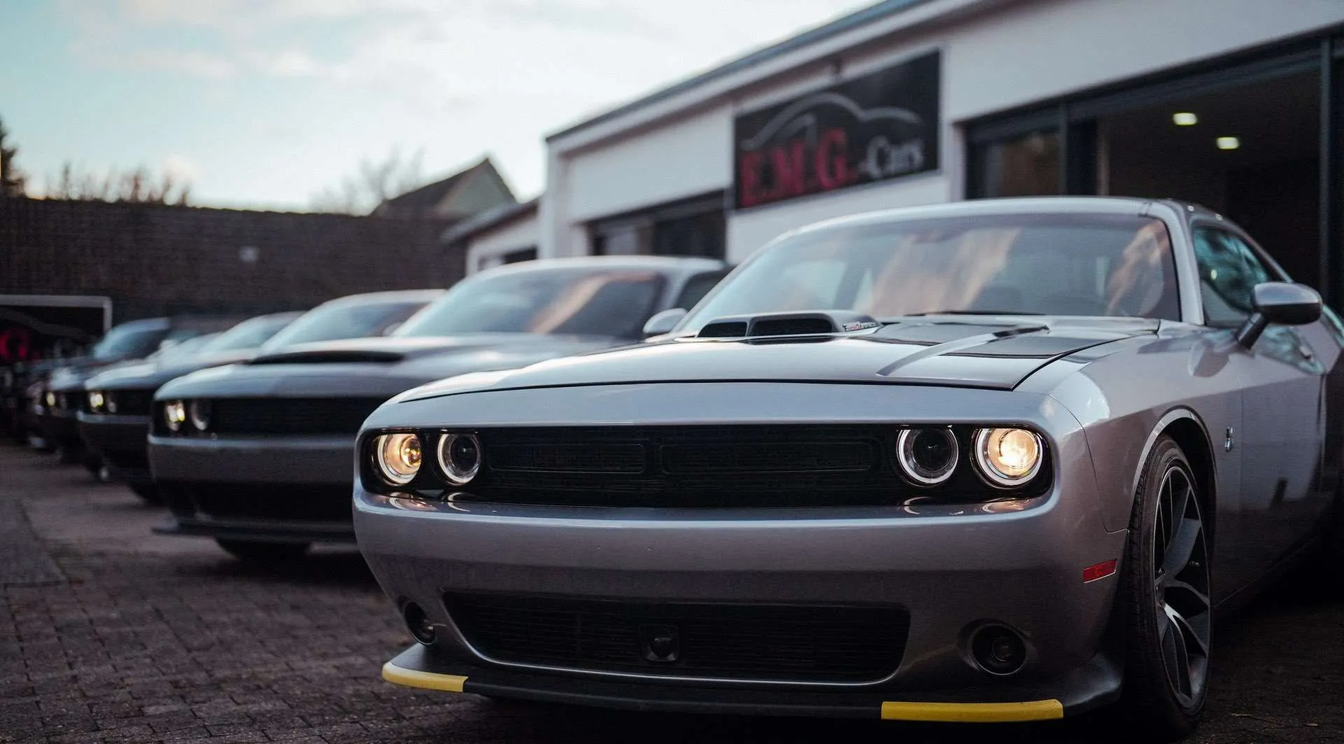 «The Amercian Spirit» | EMG-Cars | Muscle Car Autohändler in Unna