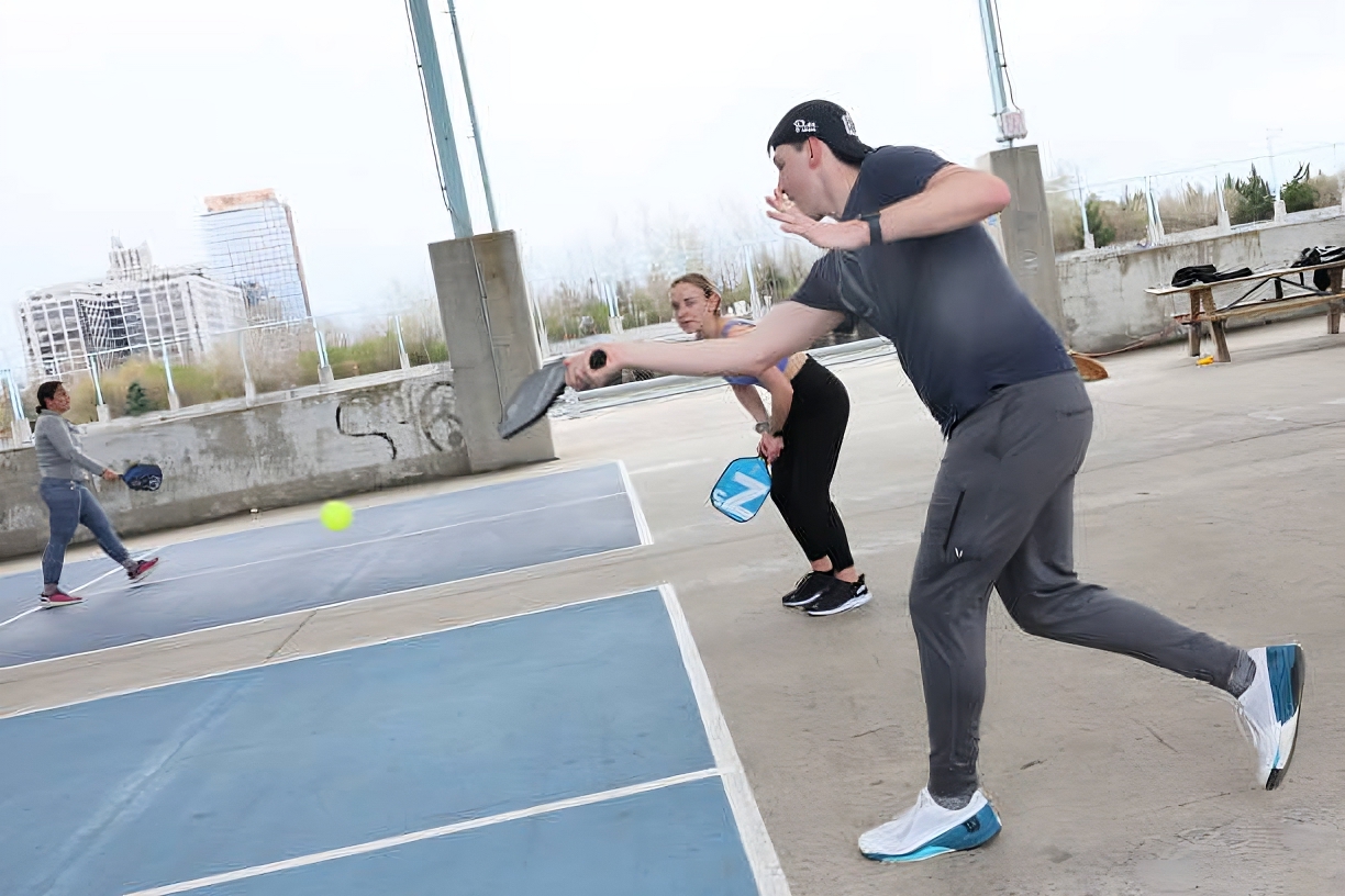 How Are Pickleball Brackets Made? | The Skilled Pickle