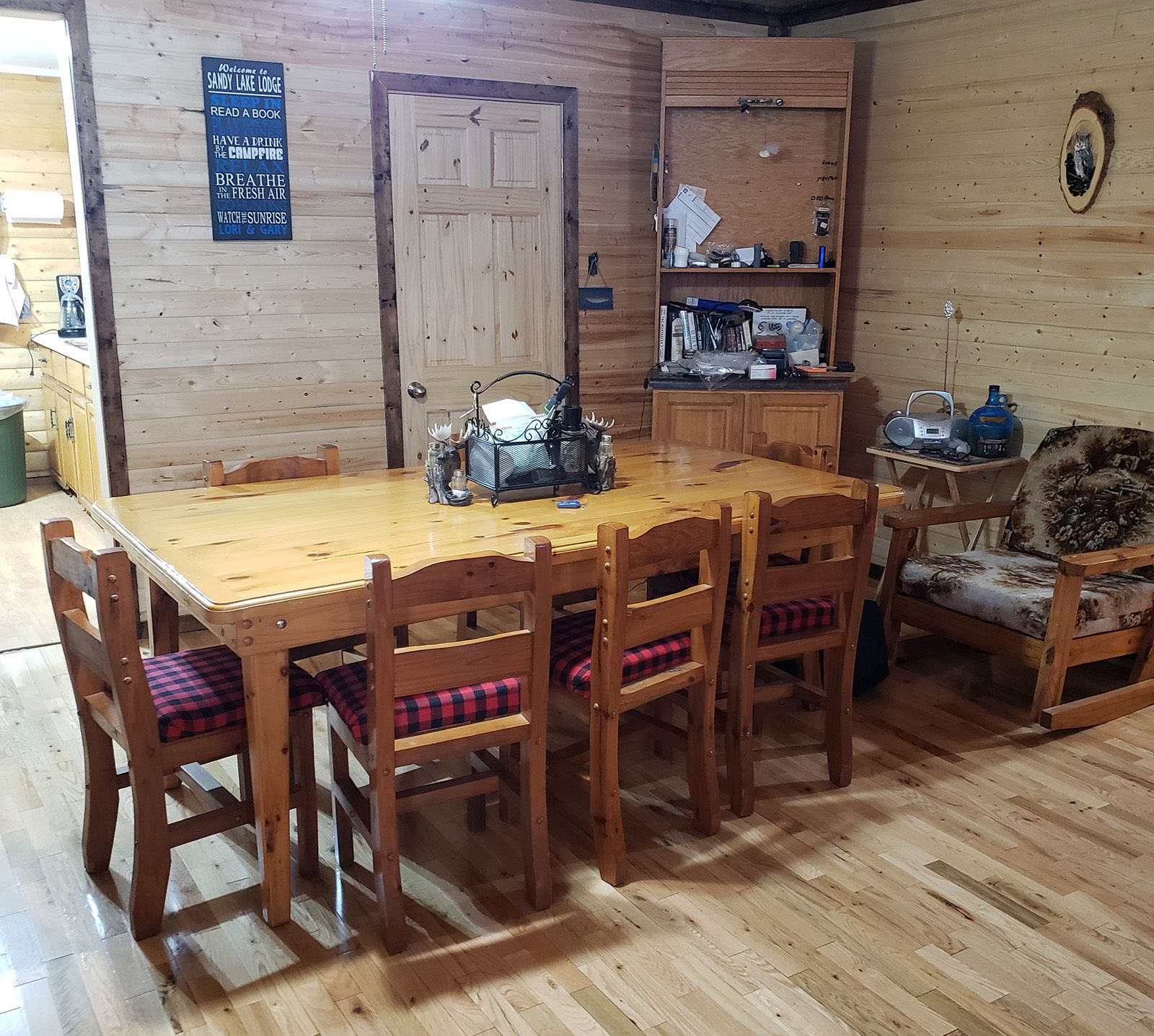 About Us - Sandy Lake Lodge