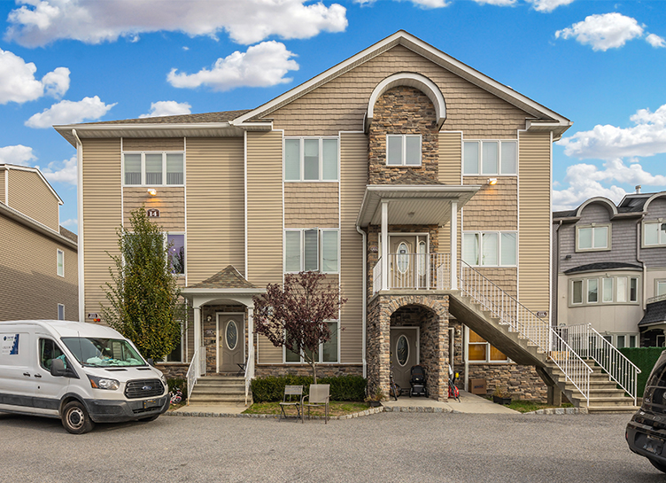 14 Herrick Ave