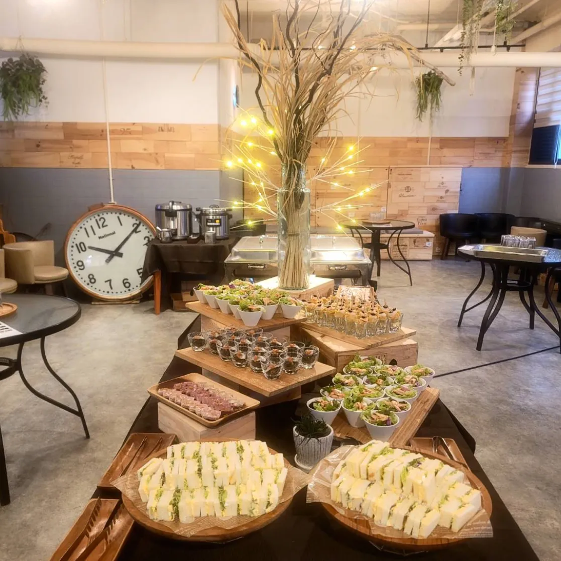 ZELKOVA CAFE | ゼルコバカフェ大東