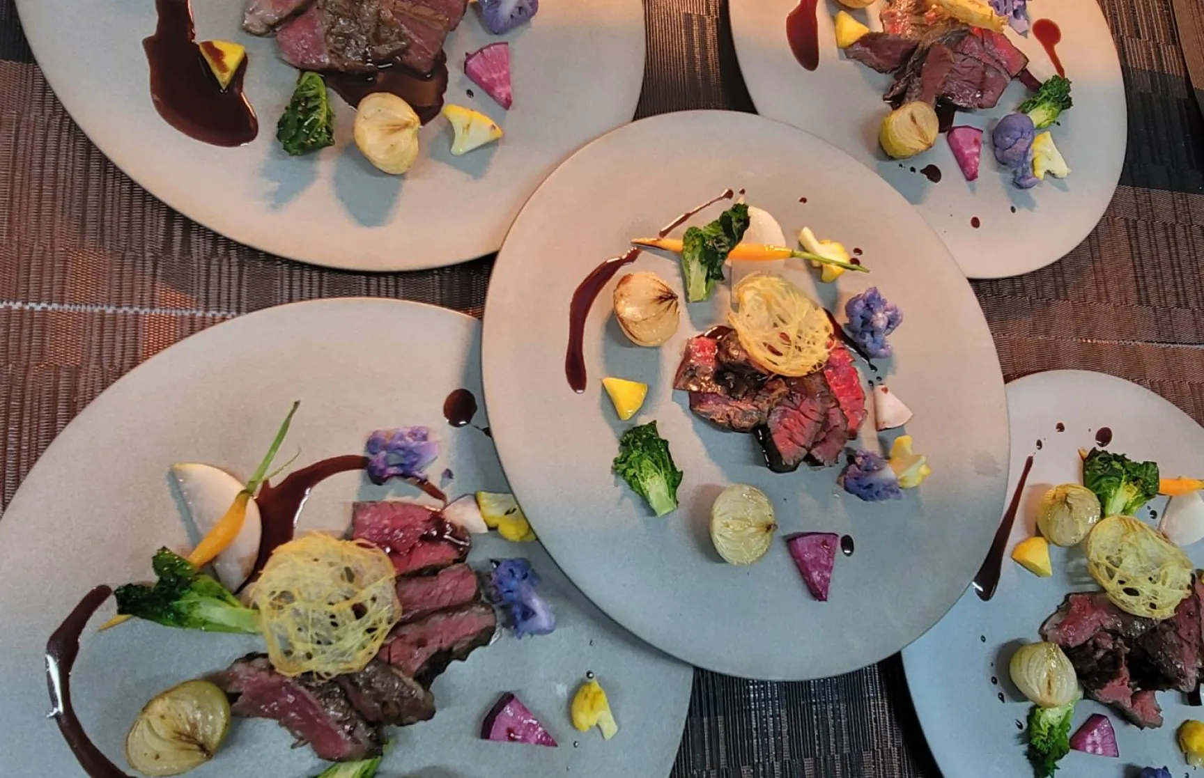 ZELKOVA CAFE | ゼルコバカフェ大東