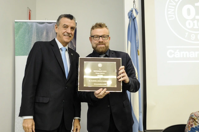 La Universidad CAECE felicita a Gabriel Rabinovich por los aportes a la ...
