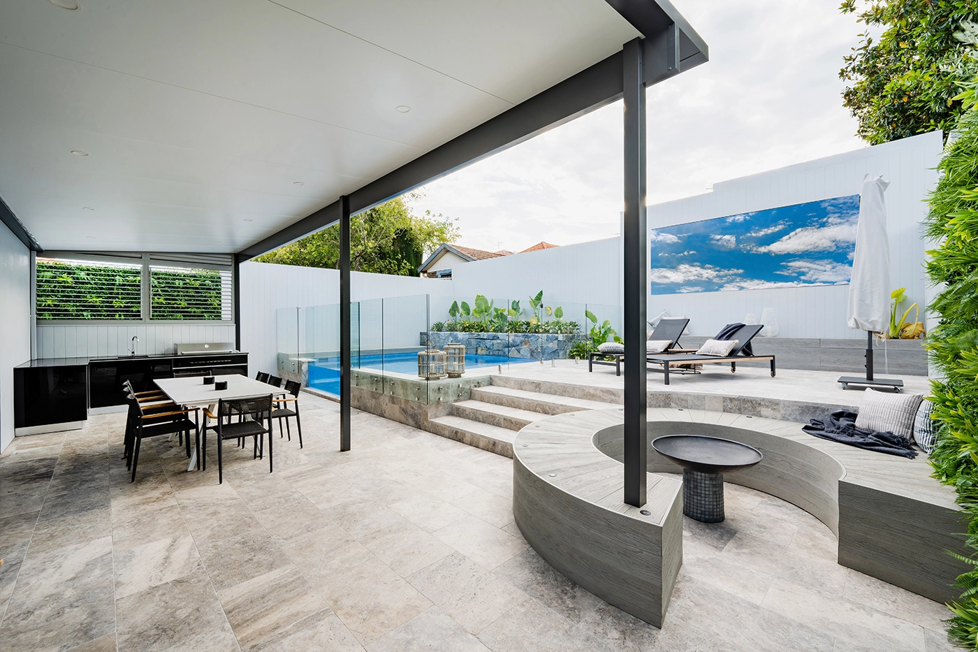 Custom Pool and Outdoor Living Space in Kingsford | Transform Pools and ...