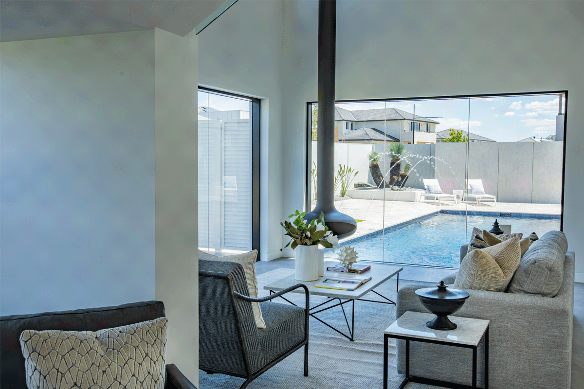 Modern Low-Maintenance Pool Sets Suburb Record | Transform Pools and Spas