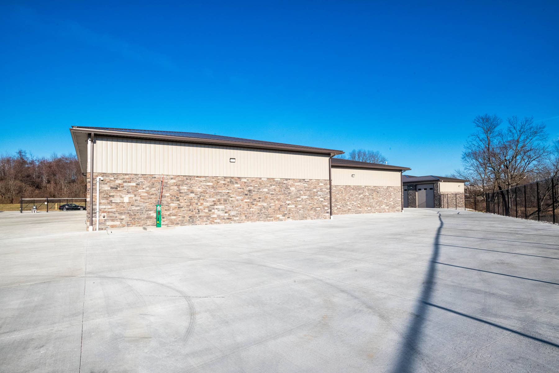 Take a Tour of Akron Canton Self Storage - Liberty Green Storage XXLarge