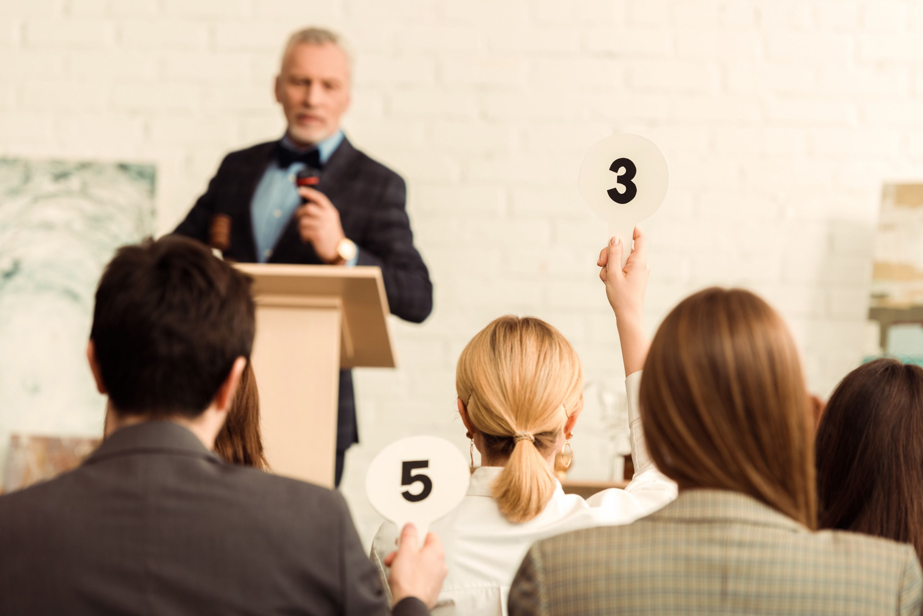 How to Have a Successful Paddle Raise at Your Fundraising Event – Event ...