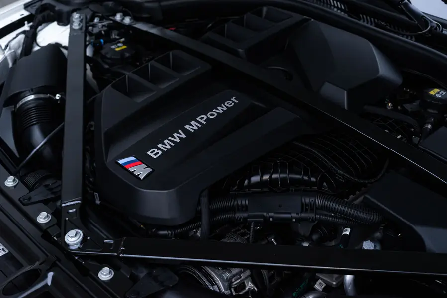 ECC-Rent | BMW M4 COMPETITION XDRIVE CABRIO (G83)