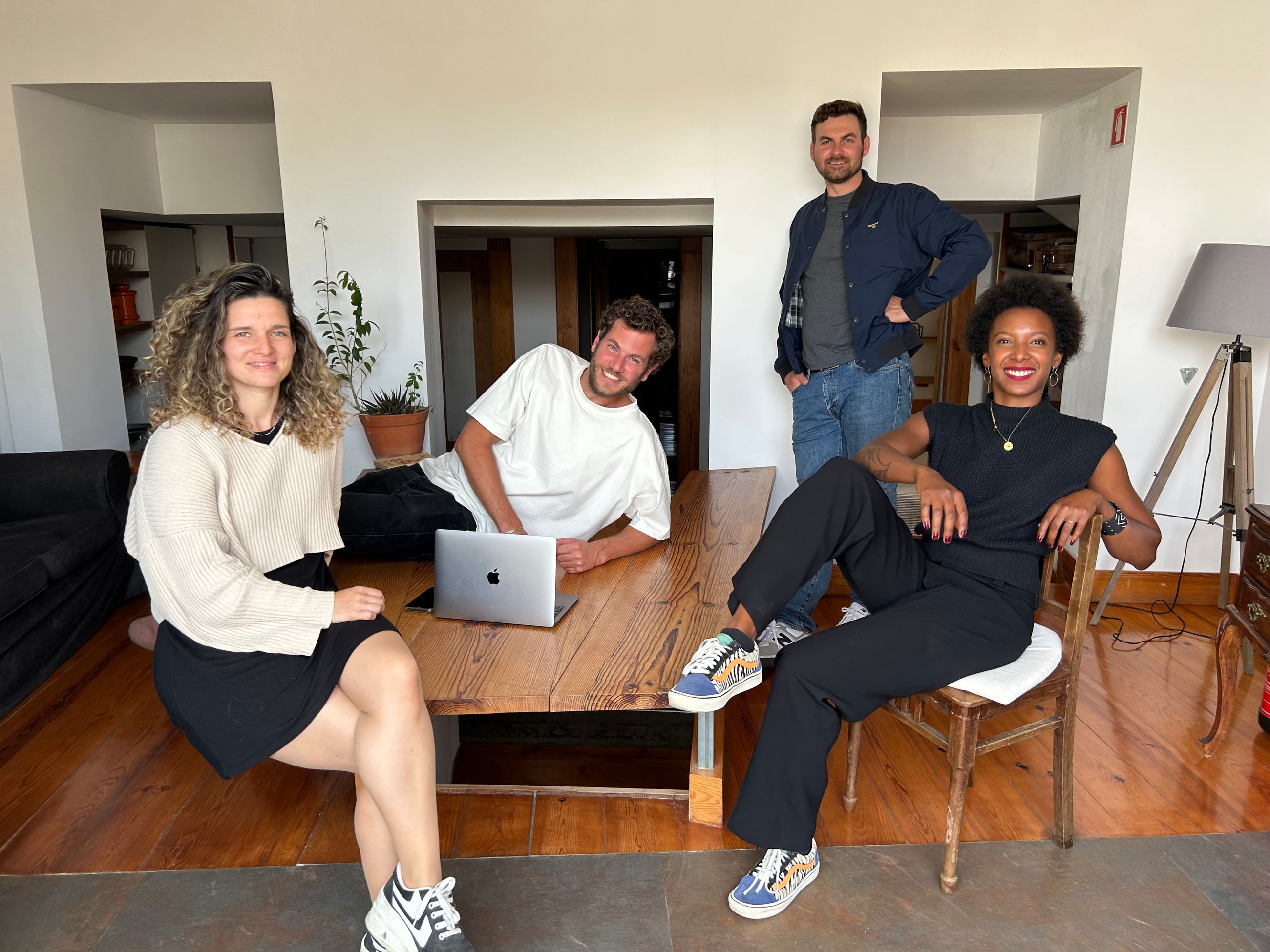 #1 Agency for Partnership Growth - Bond Agency