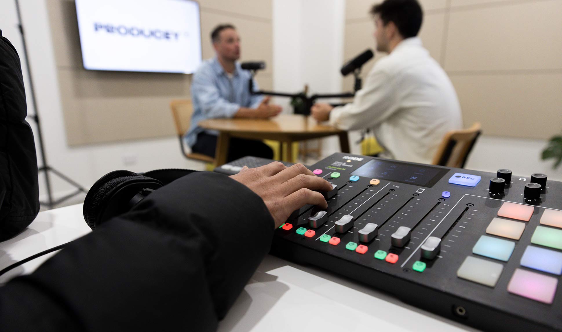 Producey | Hire Podcast & Vodcast Studio in Melbourne