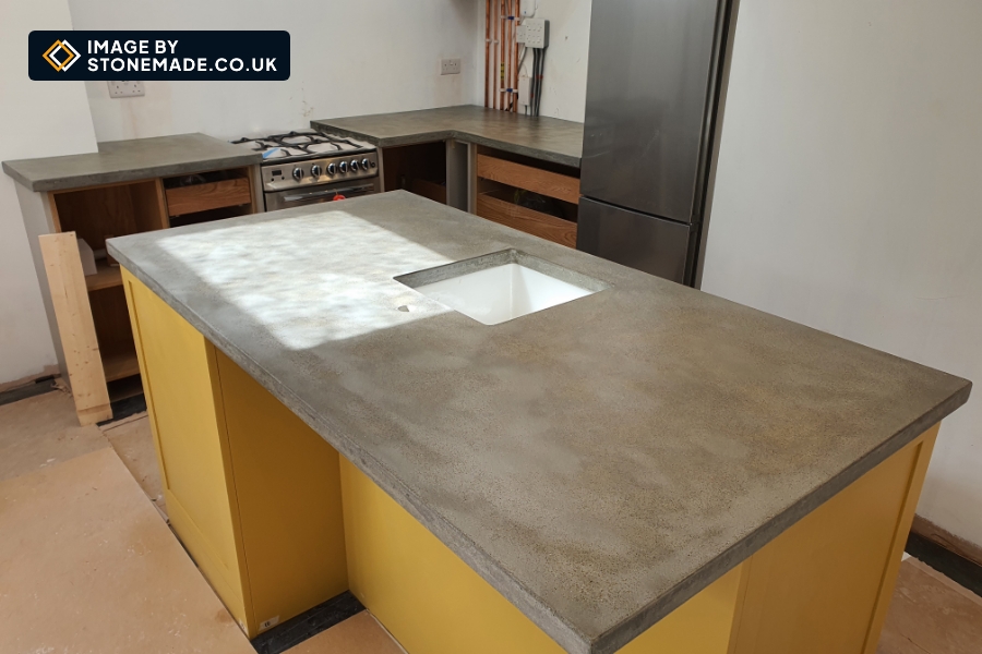 Which Kitchen Worktop Material is the Best? Comparison of the Most ...
