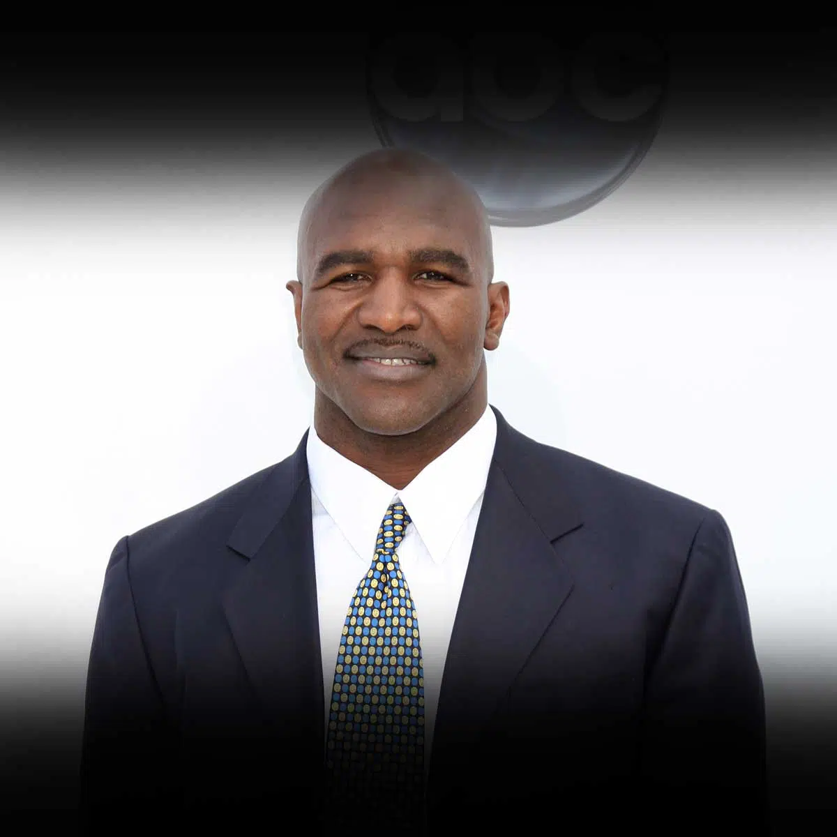 Evander Holyfield - Age, Bio, Birthday, Family, Net Worth