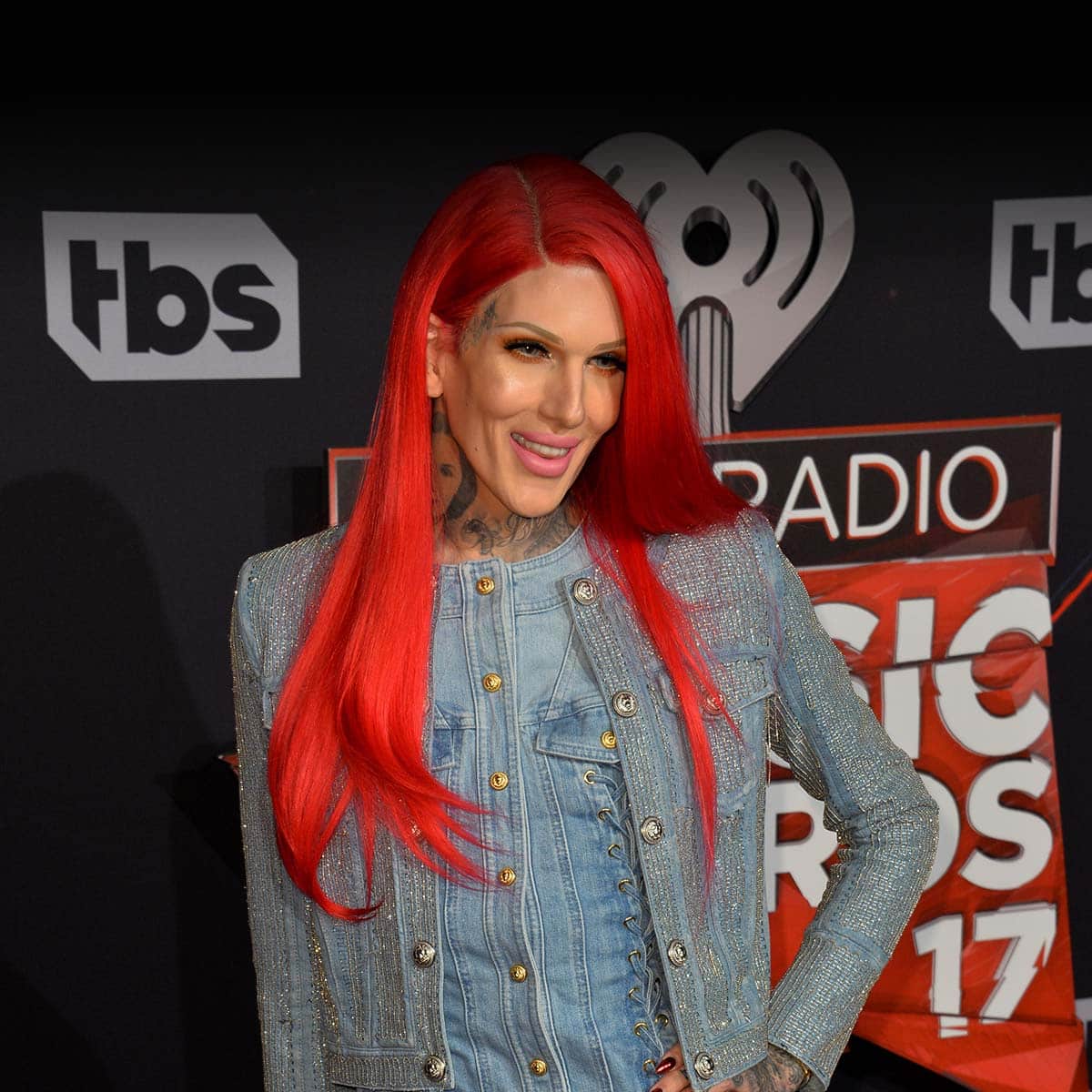 Jeffree Star - Age, Bio, Birthday, Family, Net Worth