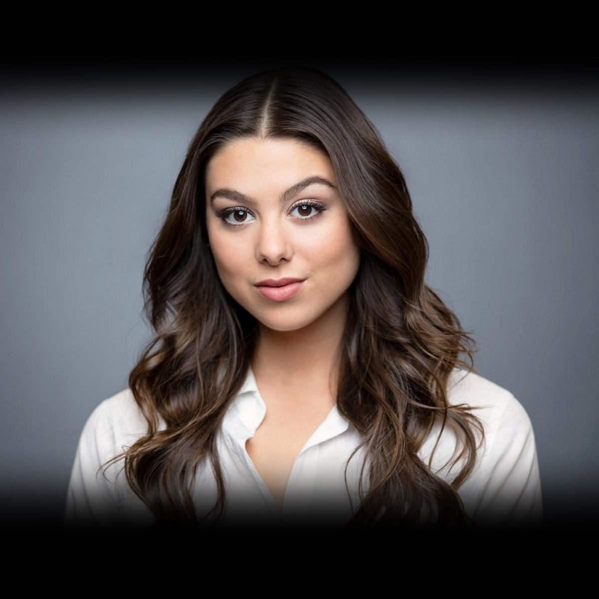 Kira Kosarin - Age, Bio, Birthday, Family, Net Worth