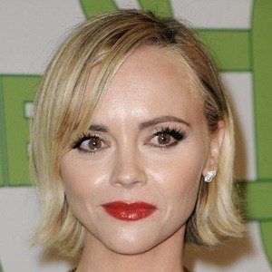 Christina Ricci - Age, Bio, Birthday, Family, Net Worth