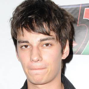 Devon Bostick - Age, Bio, Birthday, Family, Net Worth