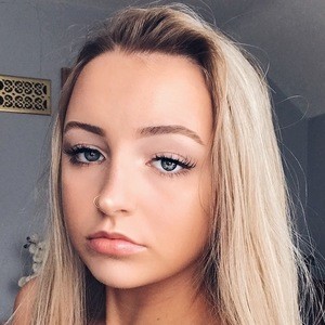 Mars - Age, Bio, Birthday, Family, Net Worth