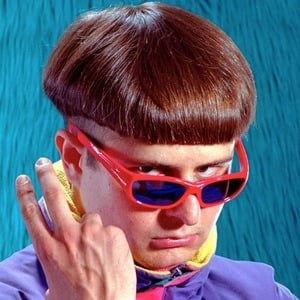 Oliver Tree - Age, Bio, Birthday, Family, Net Worth