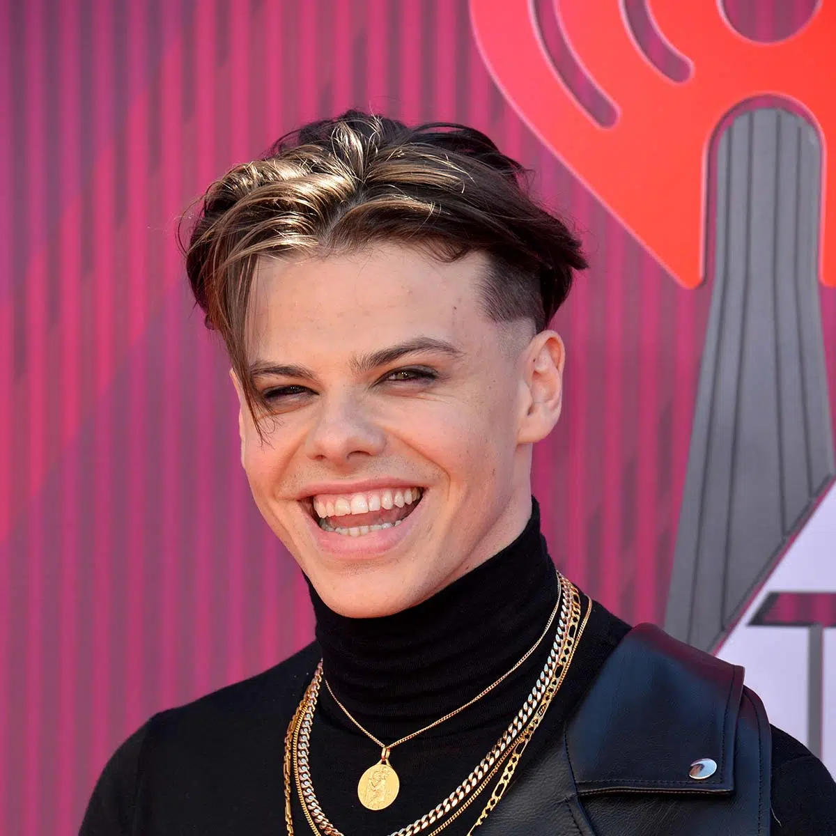 Yungblud - Age, Bio, Birthday, Family, Net Worth