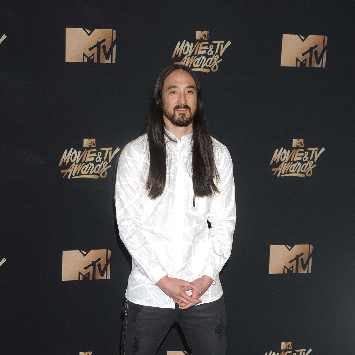 Steve Aoki - Age, Bio, Birthday, Family, Net Worth
