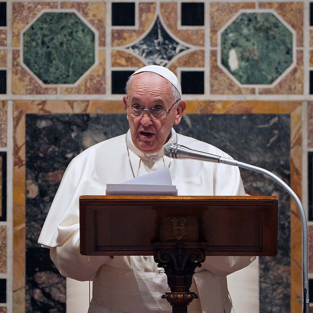 Pope Francis - Age, Bio, Birthday, Family, Net Worth