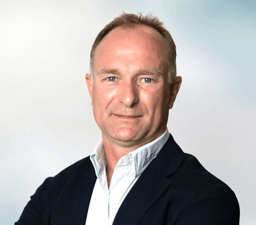 Meet the team - Select Group's Team of International Experts