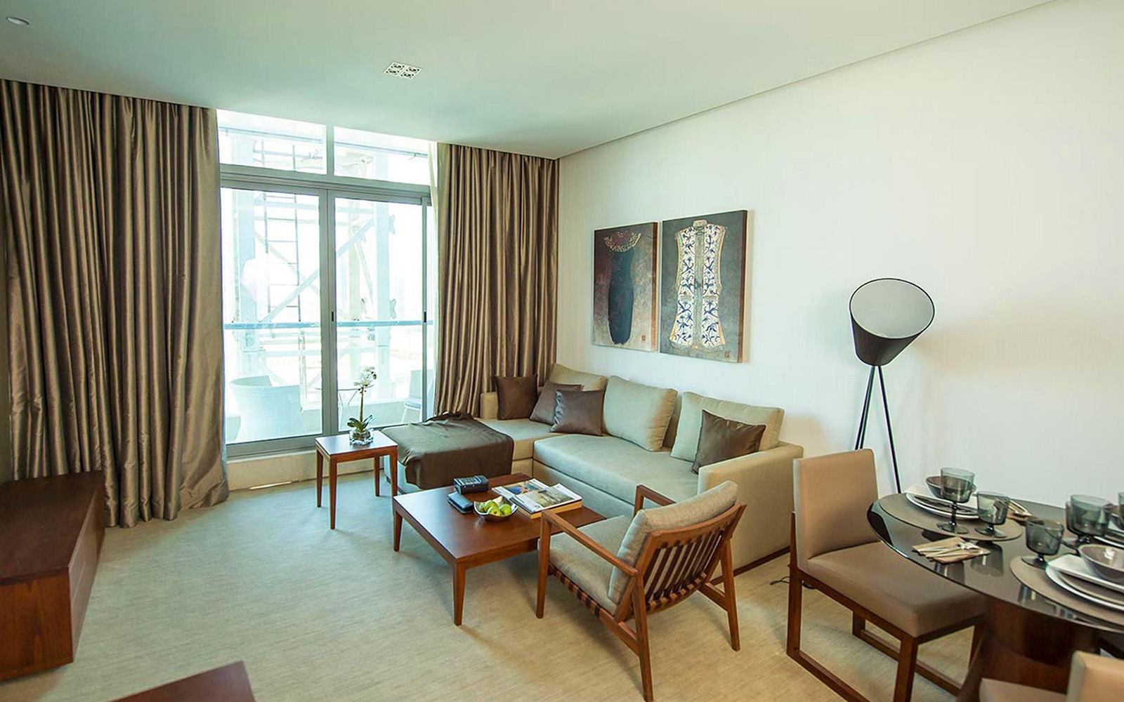 Bay Central - Waterfront Complex in Dubai Marina