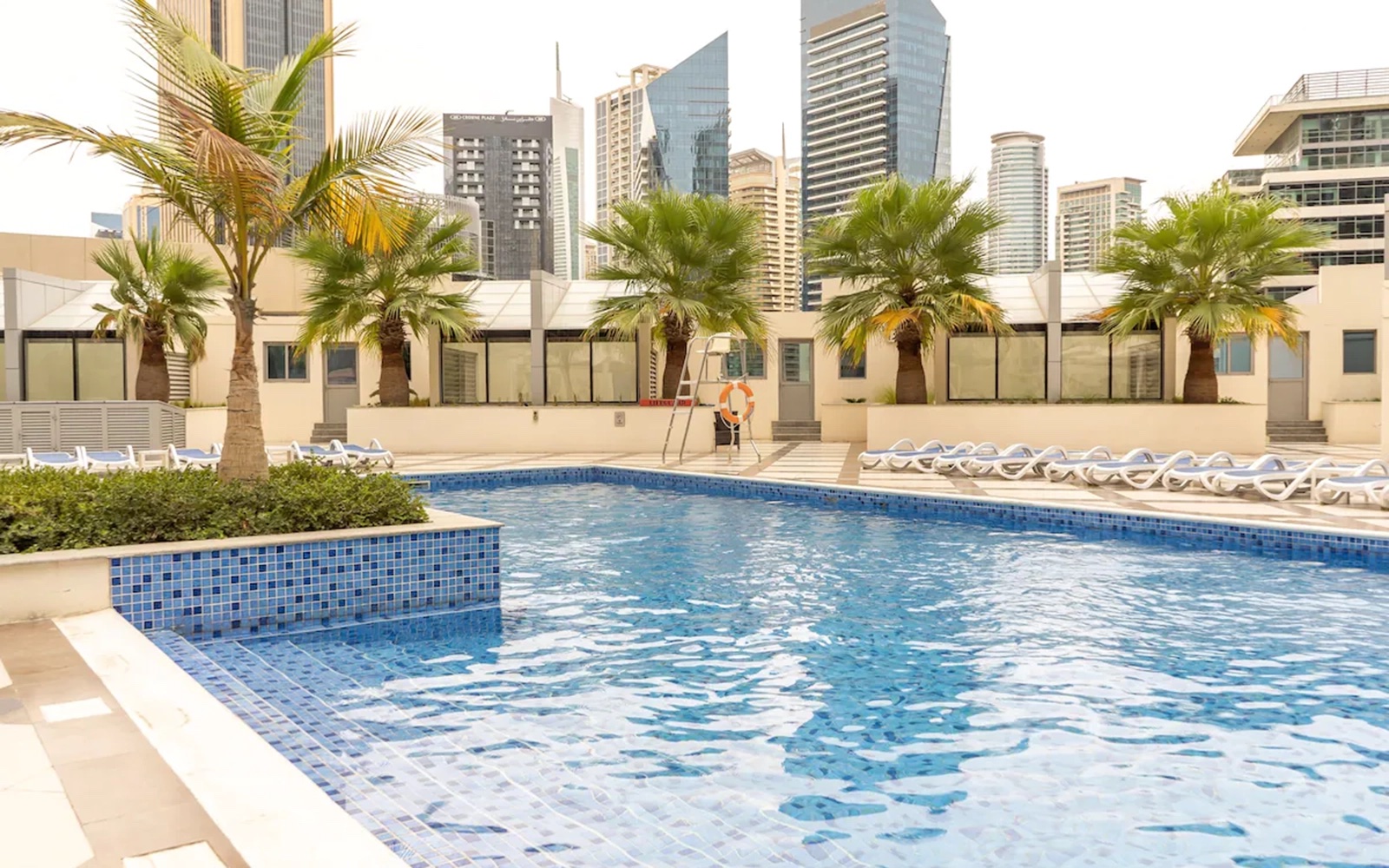 Bay Central - Waterfront Complex in Dubai Marina