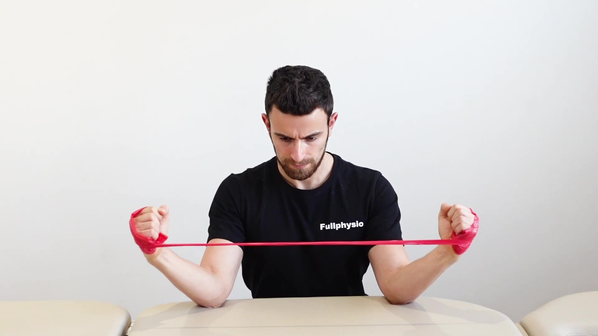 Vidéo d'exercice - Renforcement RE avec élastique