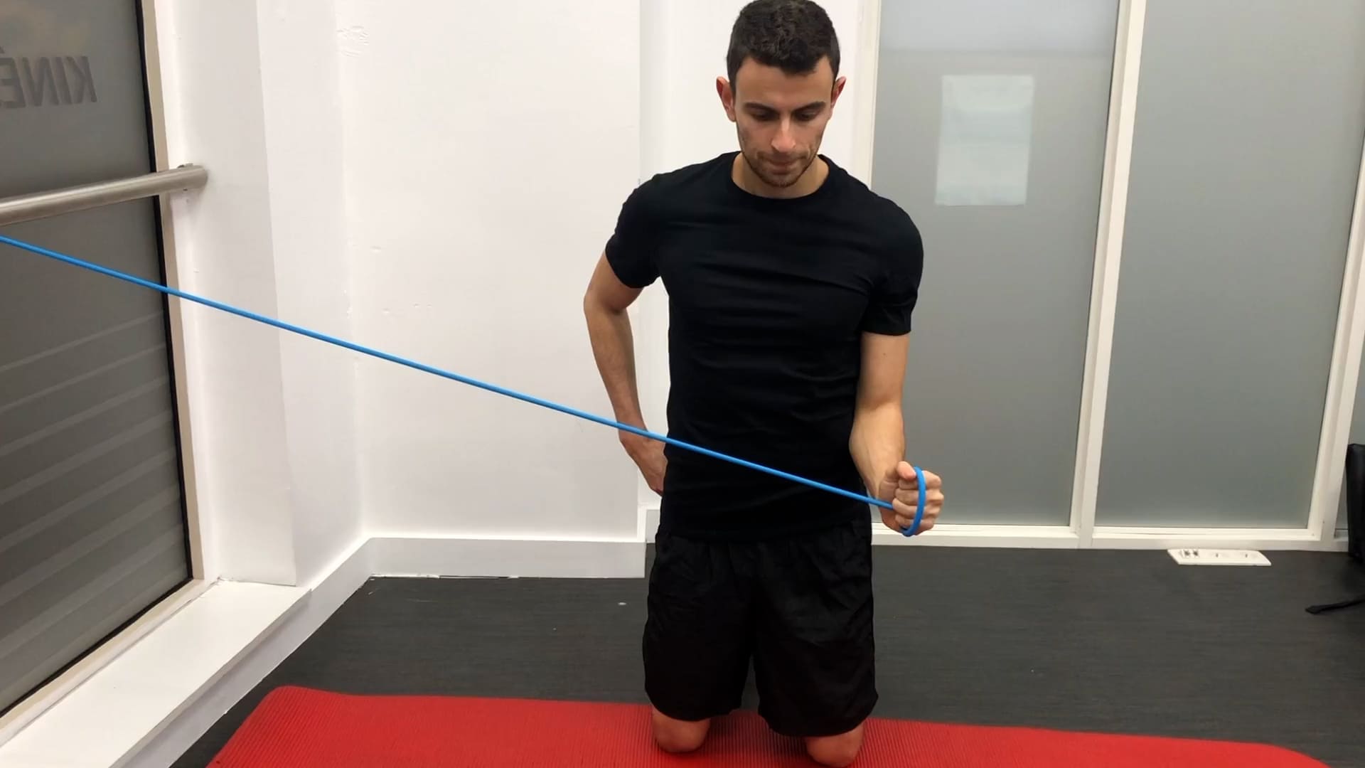 Vidéo d'exercice - Renforcement rotateurs externes isométrique R1/R3