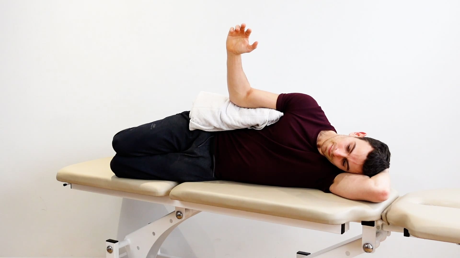 Vidéo d'exercice - Rotation externe en couché latéral